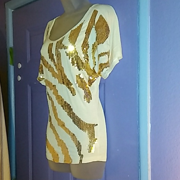2B Bebe | Tops | 2b Bebe White With Gold Sequin Design Topsmall | Poshmark